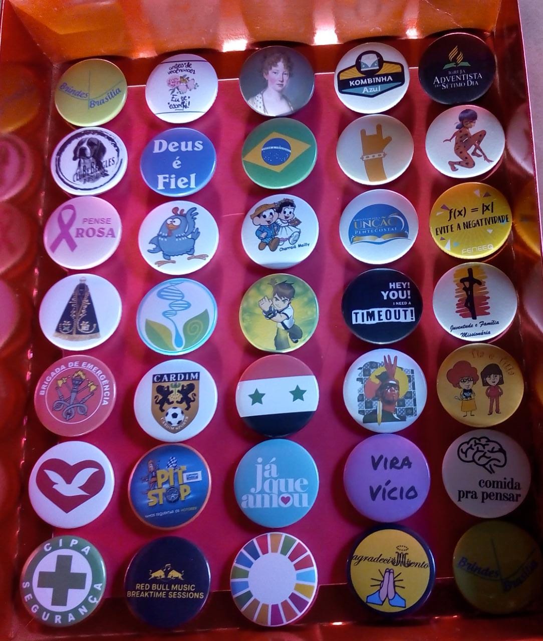 Brindes Brasília: Bottons e Pins Personalizados
