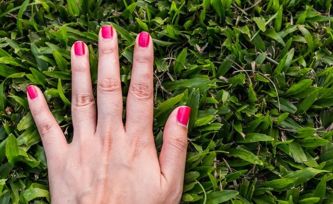By Fashion Styles What Does The Length Of Your Fingers Say About You by-fashion-styles-what-does-the-length-of-your-fingers-say-about-you