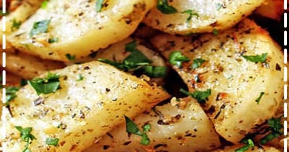 " Italian Roasted Garlic Parmesan Potatoes" - Felicienne Lapointe