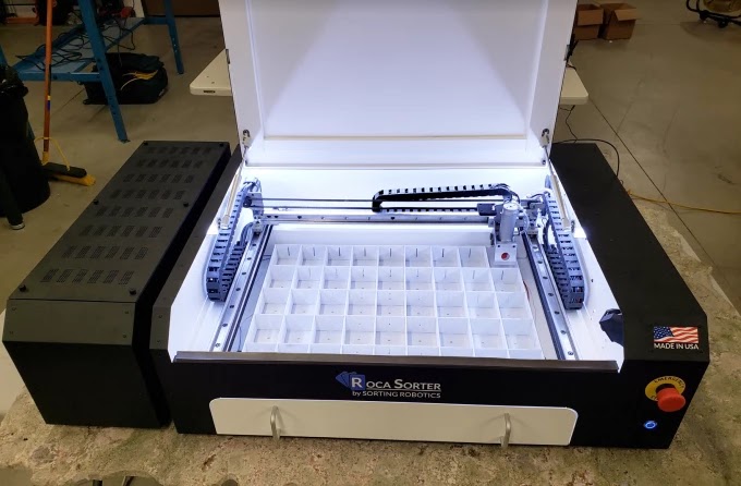 Card Sorting Machine:This robot automatically sorts and prices cards ...