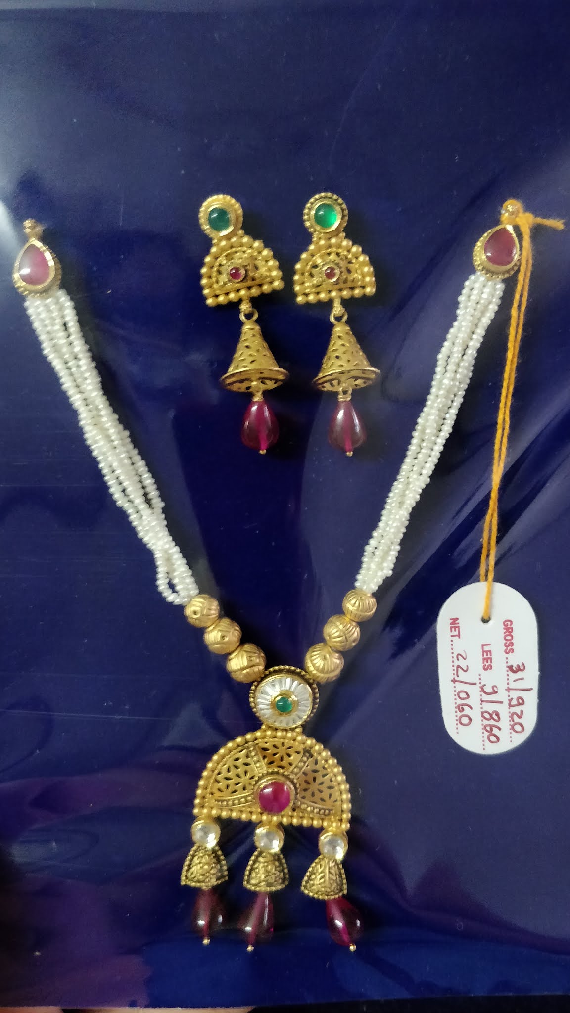 Real Moti/Pearl Antique Gold Jewelry
