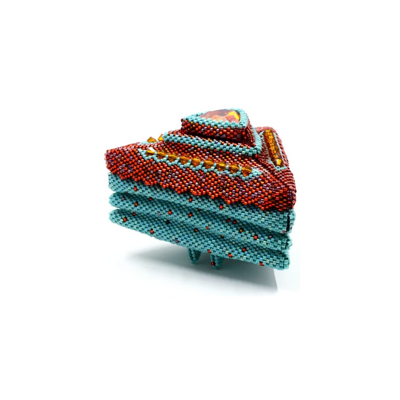 3 Exquisite Beaded Box Tutorials by Jean Power / The Beading Gem