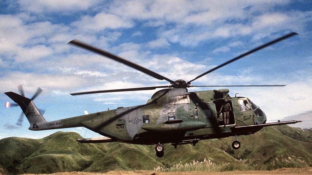 Chant du Départ: One of My Heroes