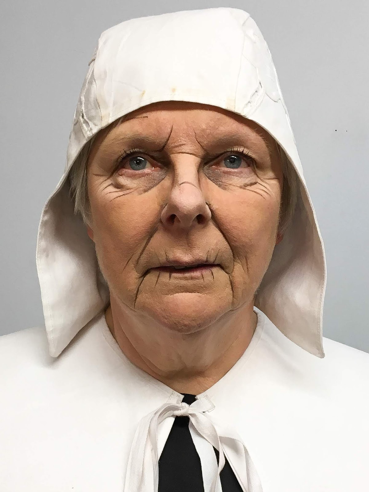 Behind The Scenes : The Crucible : Make Up