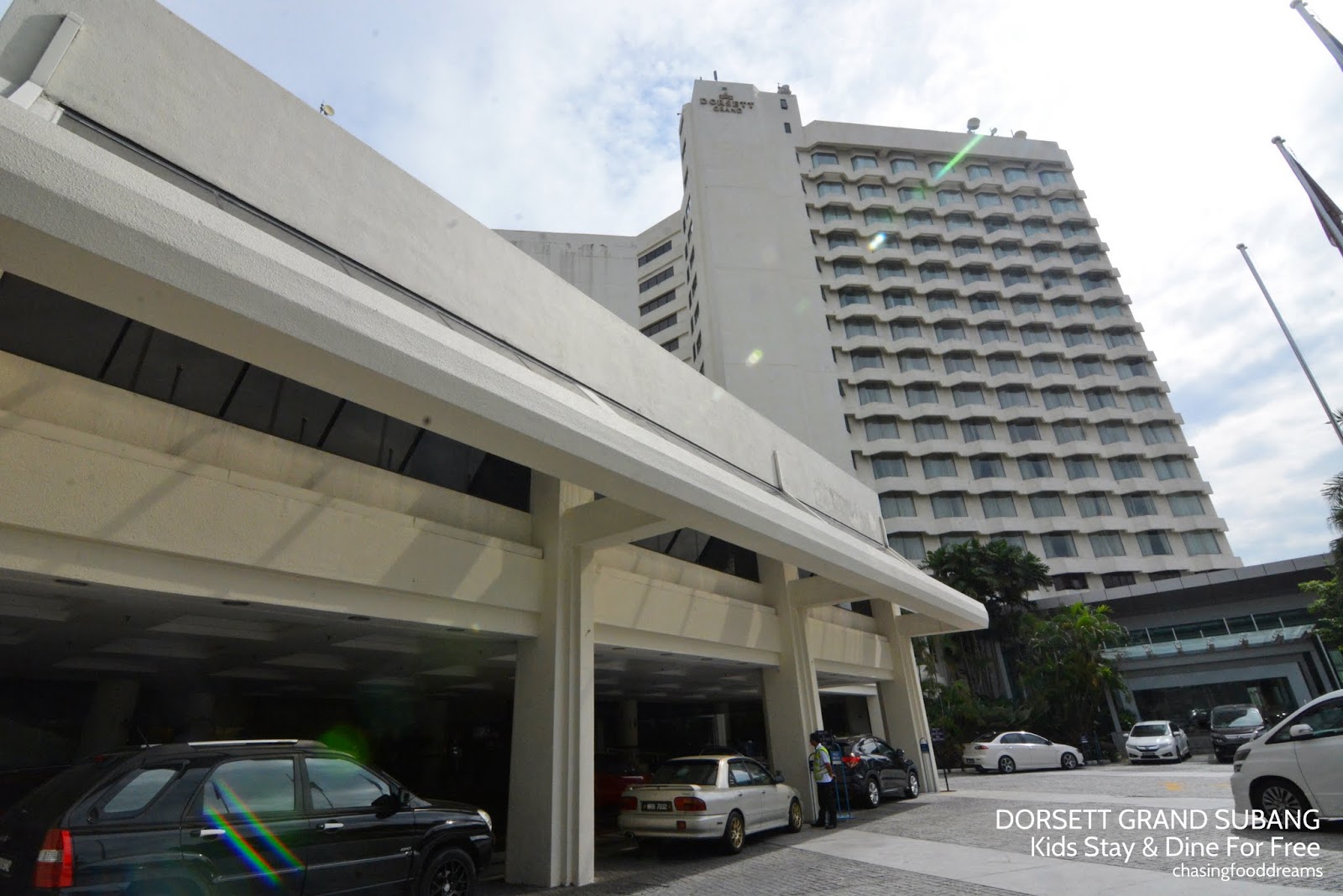 CHASING FOOD DREAMS: Dorsett Grand Subang Kids Stay & Dine For Free
