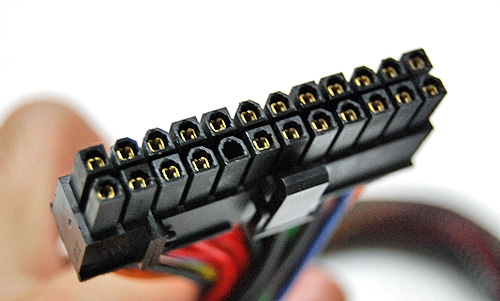 Feralima Informática: Fontes de alimentação ATX: principais características