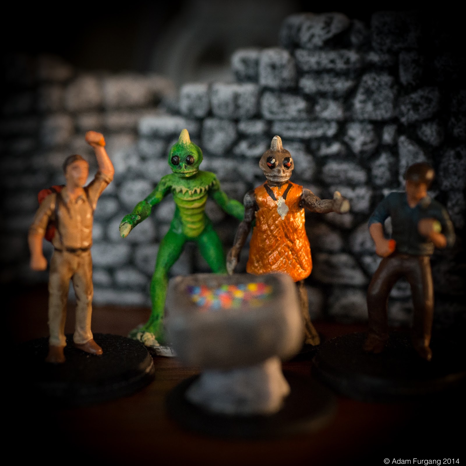 Wizards Never Wear Armor: Land of the Lost RPG Miniatures Part 4 Sleestaks!