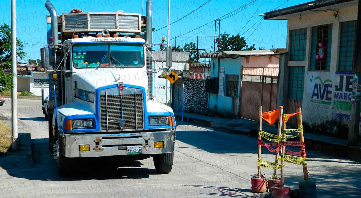 Vanguardia Veracruz: Libramiento se empieza a cuartear