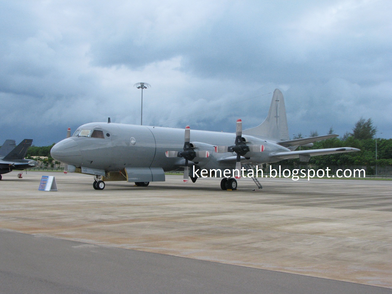 Senang Diri: Circuit breaker Day 35 pix: Five Power Defence ...