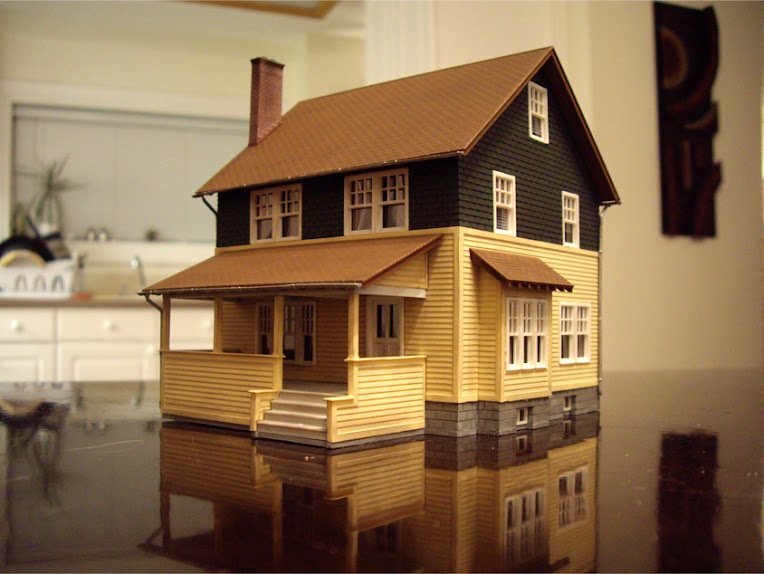 Kate’s Colonial Home Kit by Atlas - TY'S MODEL RAILROAD