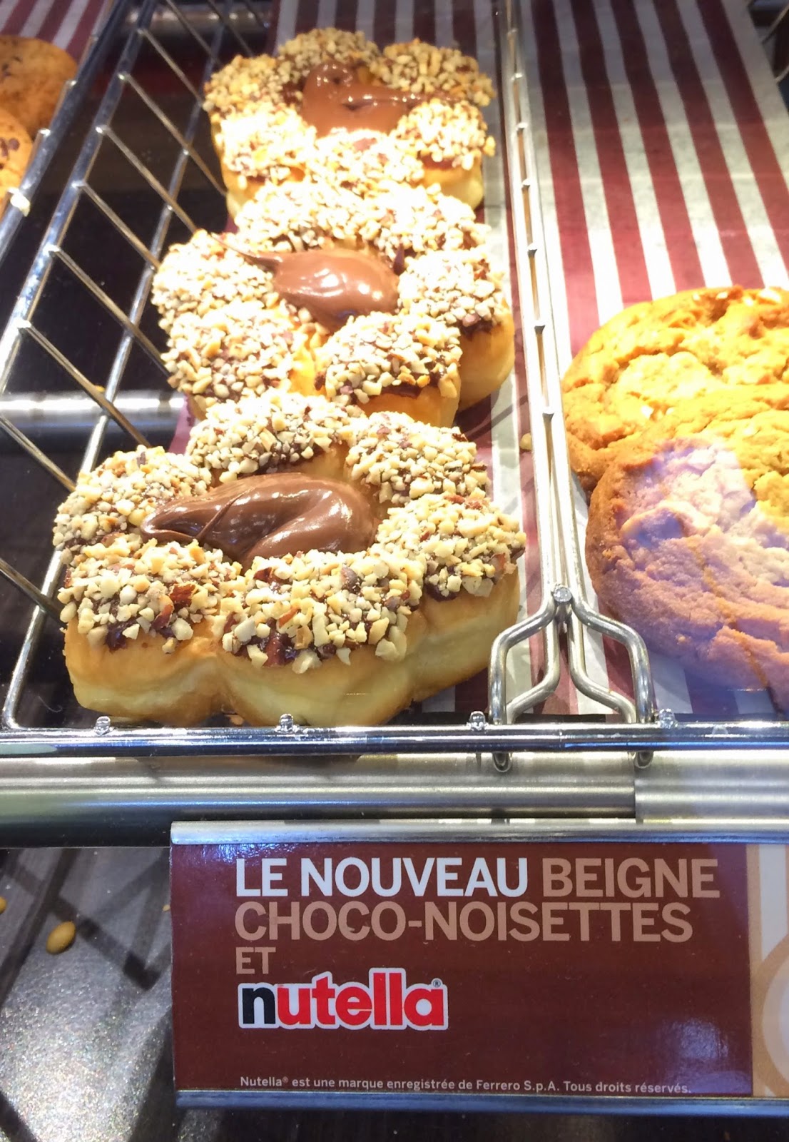 Beigne Choco-Noisette Et Nutella From Tim Hortons / ティム・ホートンズのチョコレート ...