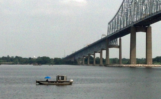 The Chester City Blog: Delaware River fun in Chester