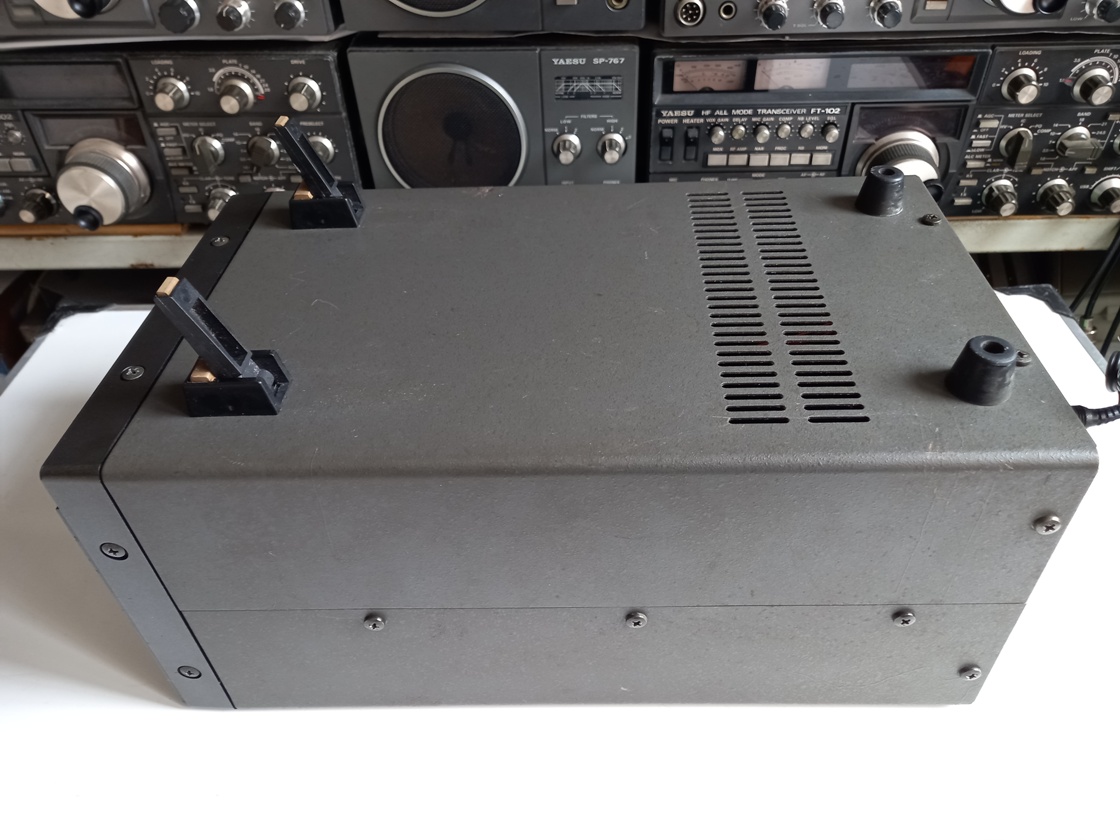 MEDAN RADIO: Icom SP-20 (terjual)
