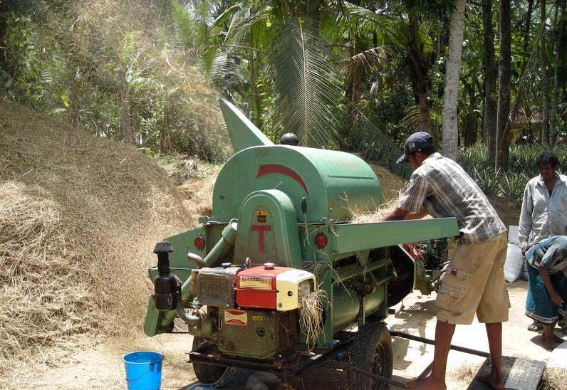 Zhengzhou AIX machinery: Professional types thresher machine include ...