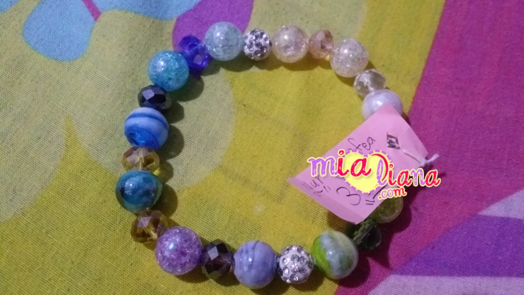 Latihan Kraftangan Buat Gelang Tangan