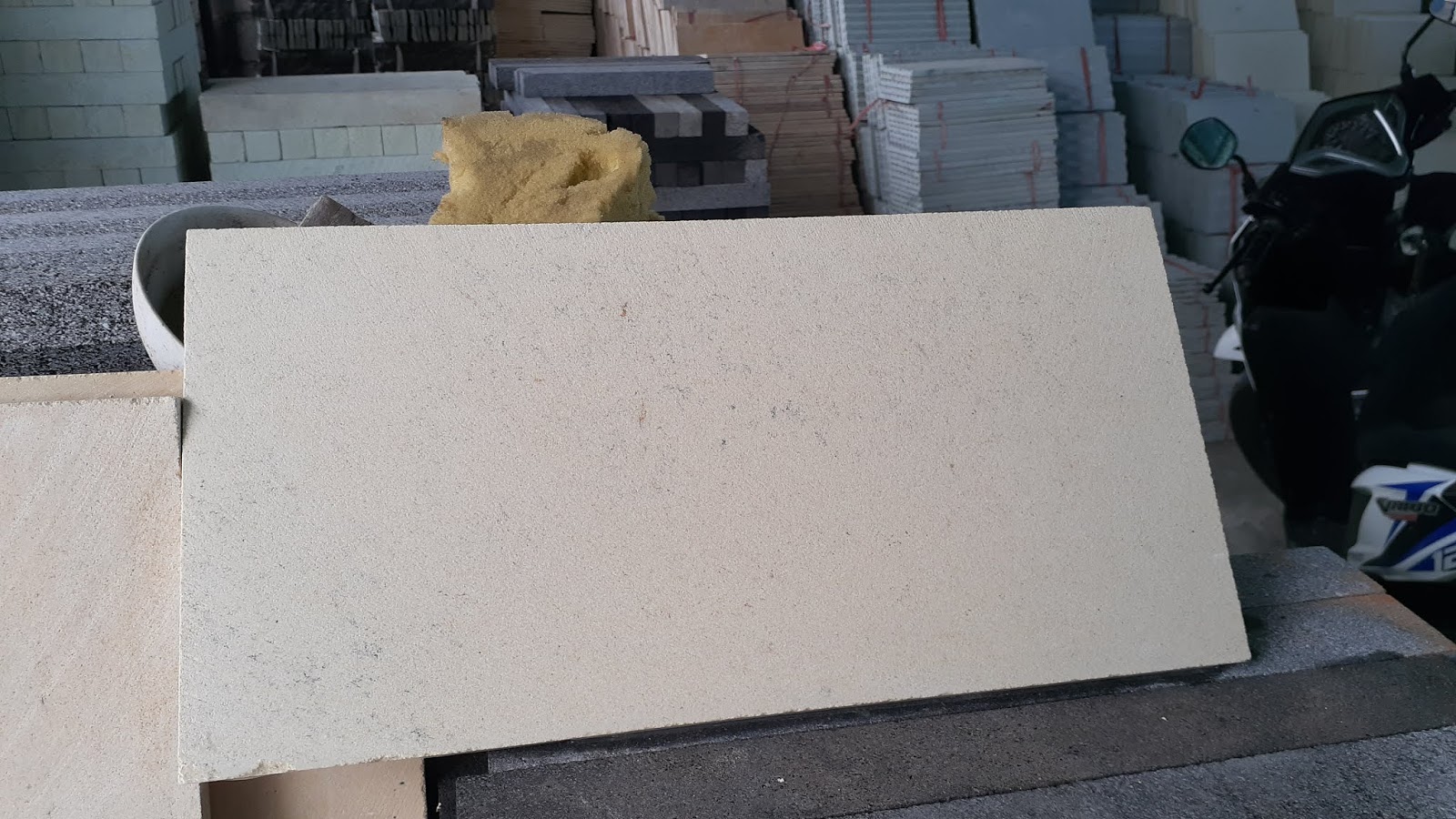 Beberapa jenis batu putih untuk desain rumah minimalis - Spesialis Batu ...