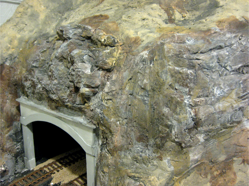 Painting the Terrain - TY'S MODEL RAILROAD