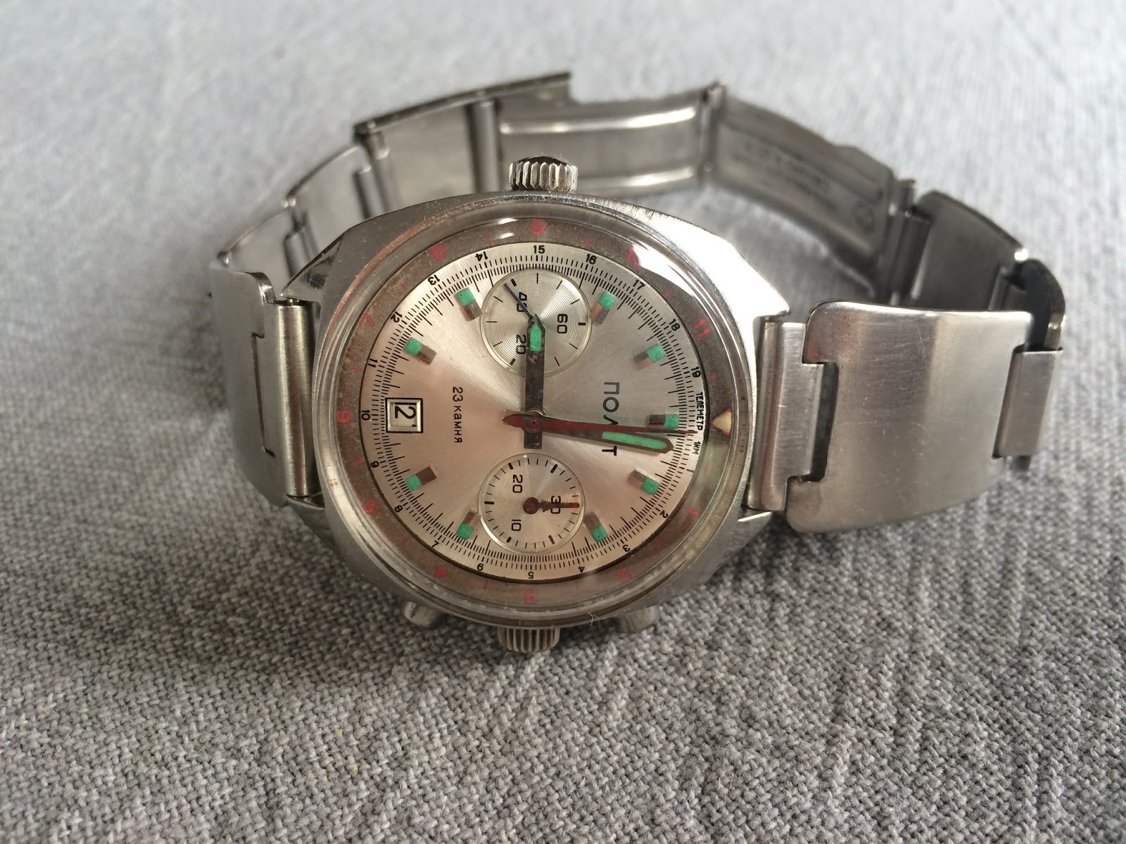 Early chronograph 3133, silver dial