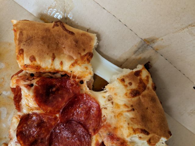 Review: Little Caesars - ExtraMostBestest Stuffed Crust Pizza