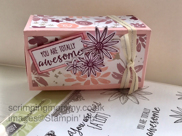 scrimpingmommy: Fantastic no glue fold flat box..