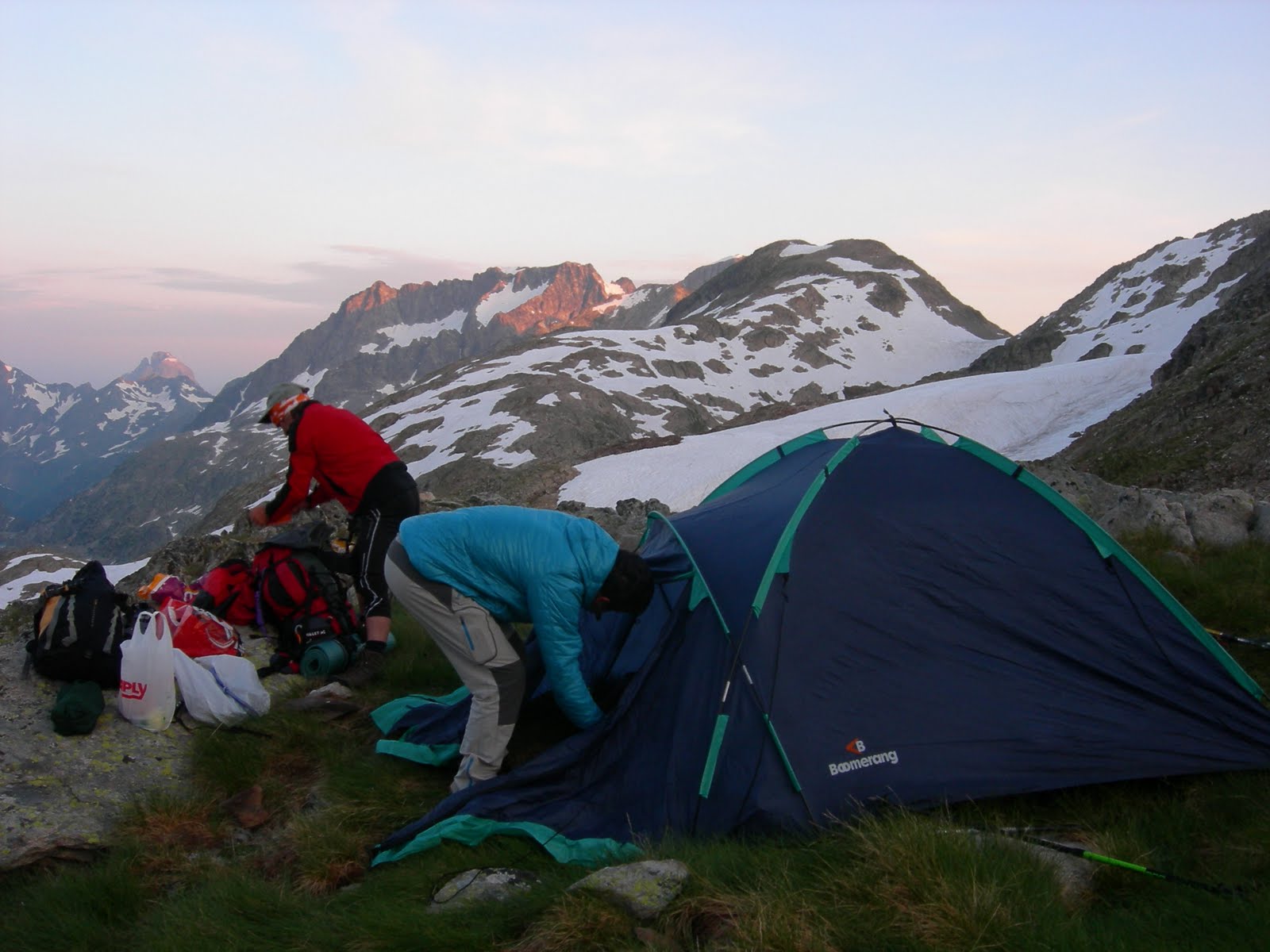 BALDAPIKARRAS: Gran Facha con vivac incluído
