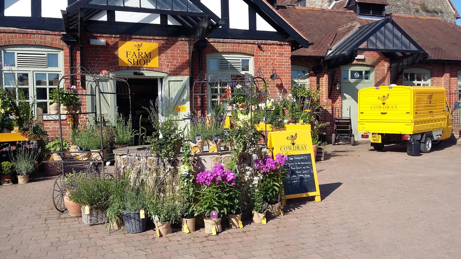 The Seasoned Kitchen: Cowdray Farm Shop & Cafe, Midhurst, West Sussex