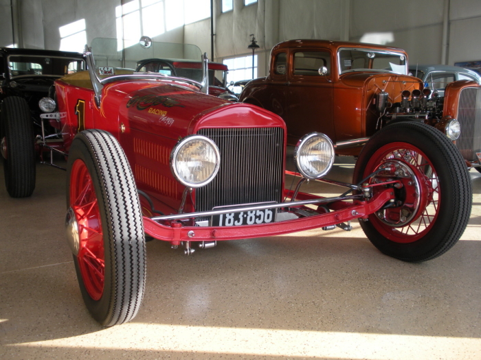 Thrust Machines: 1920 FORD MODEL T