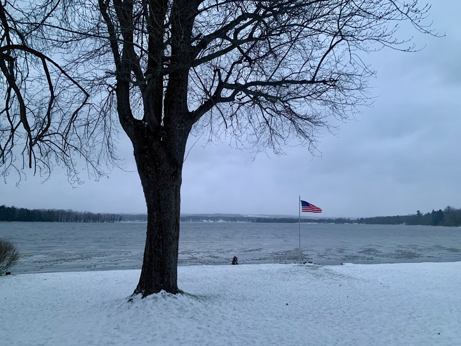 EARLY RISING ON CHAUTAUQUA LAKE: Winter Returns: Snow And 16º