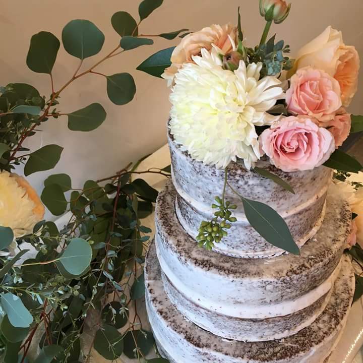 Fuzzy Cakes: Wedding cakes