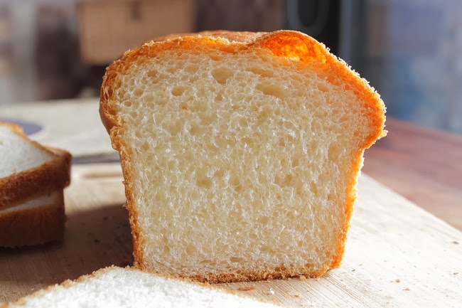 Incredibly soft and light White Bread | Baking YummiesBakingyummies ...