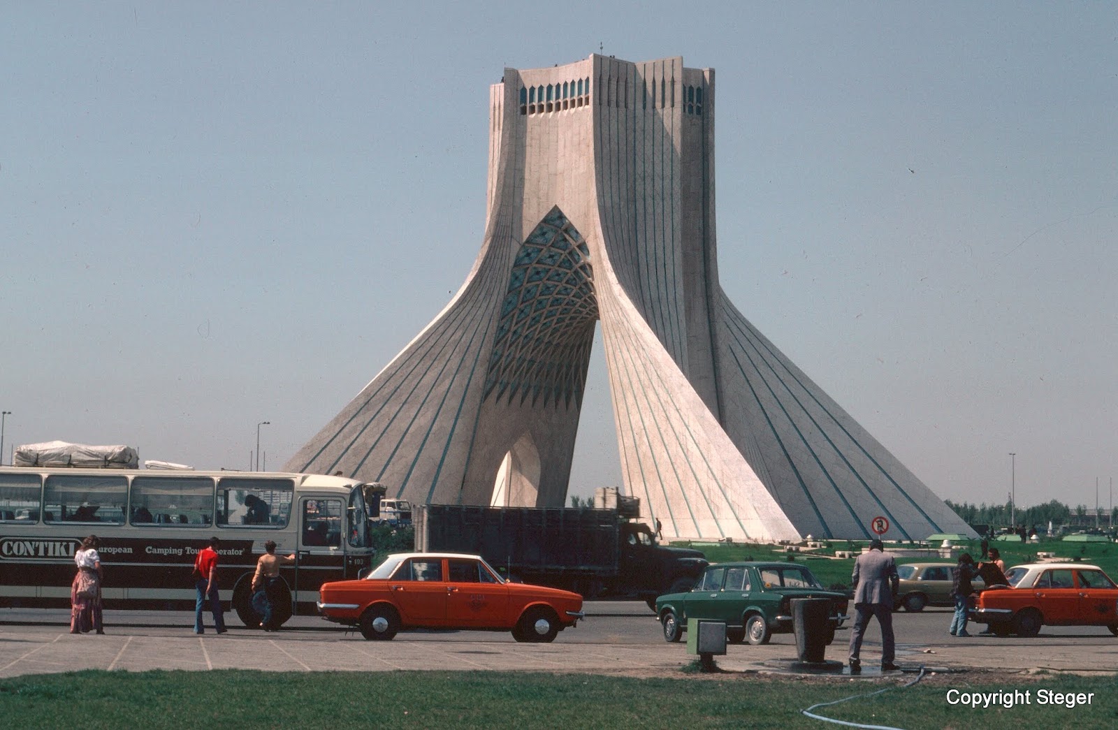 The Wheel: S2L77: Tehran