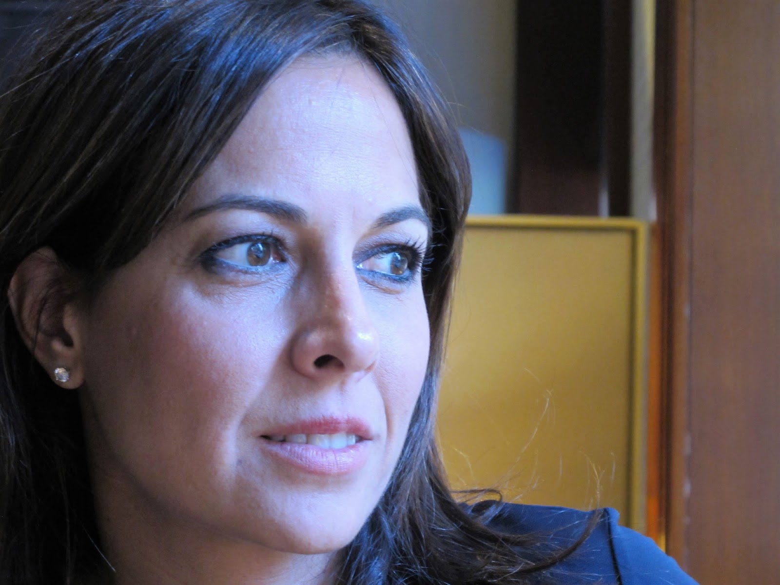 EL ECO DE LAS VOCES: Mara Torres: «Nos levantamos por la mañana ...