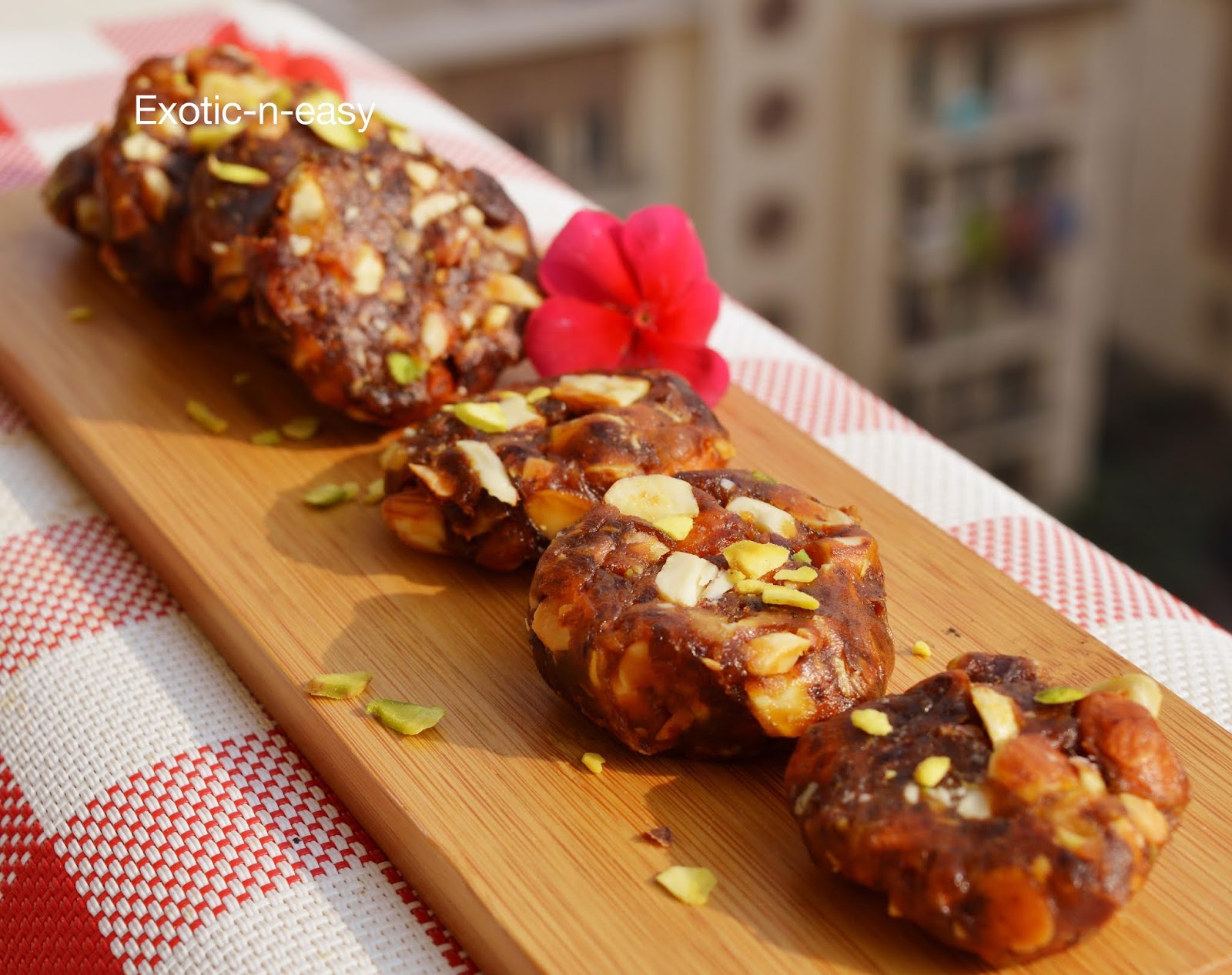 exotic-n-easy cooking: Dates DryFruit Barfi