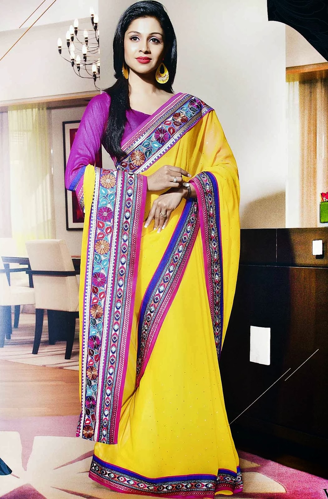 Latest Designer Sarees for Girls – Drape it Gorgeous! | Samyakk