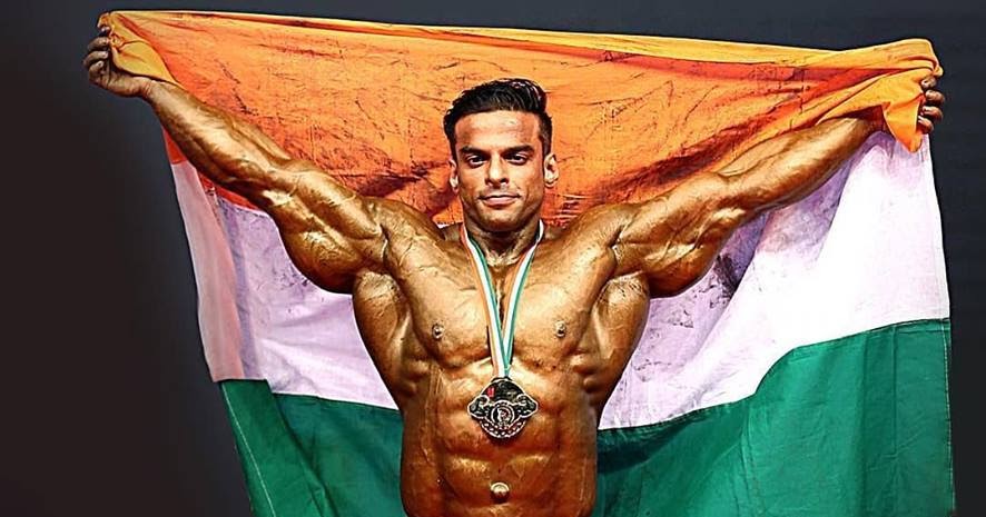 Indian bull Yatinder Singh | World Wide BodyBuilders