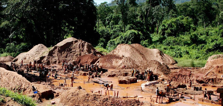 Coltán: un mineral de sangre: Extracción del Coltán y usos:
