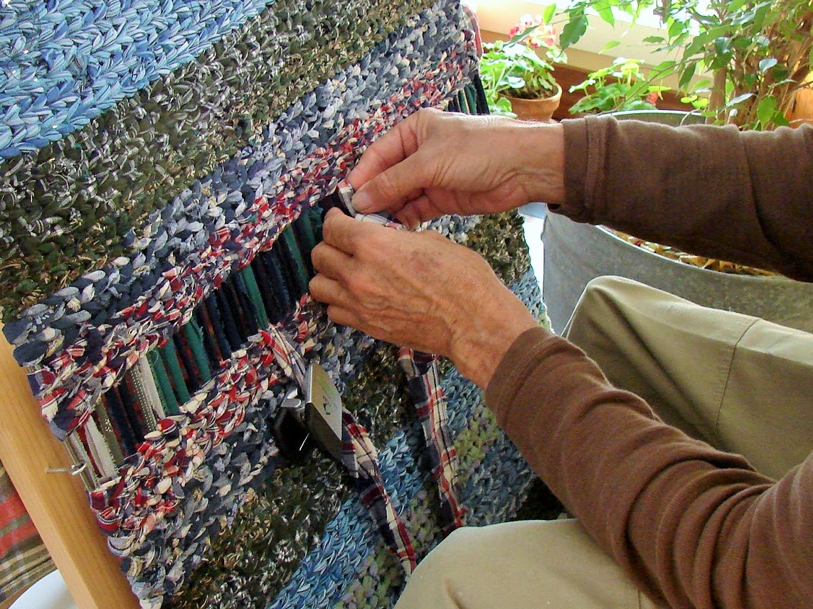 Our Old Country Store: Interchangeable Rag Rug Looms, Lower Shipping ...