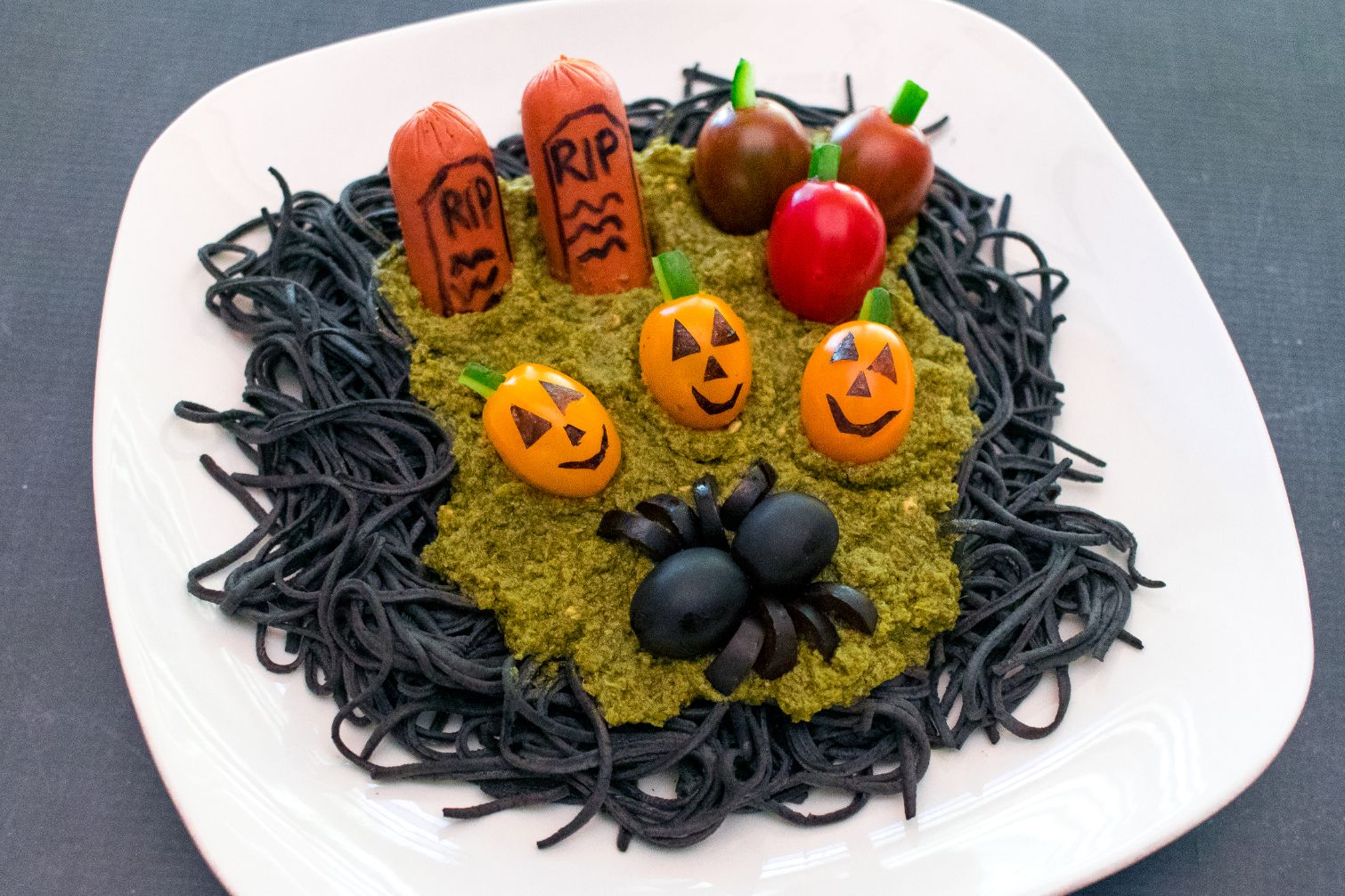 Lunchbox Dad: Creepy Graveyard Halloween Pasta Recipe