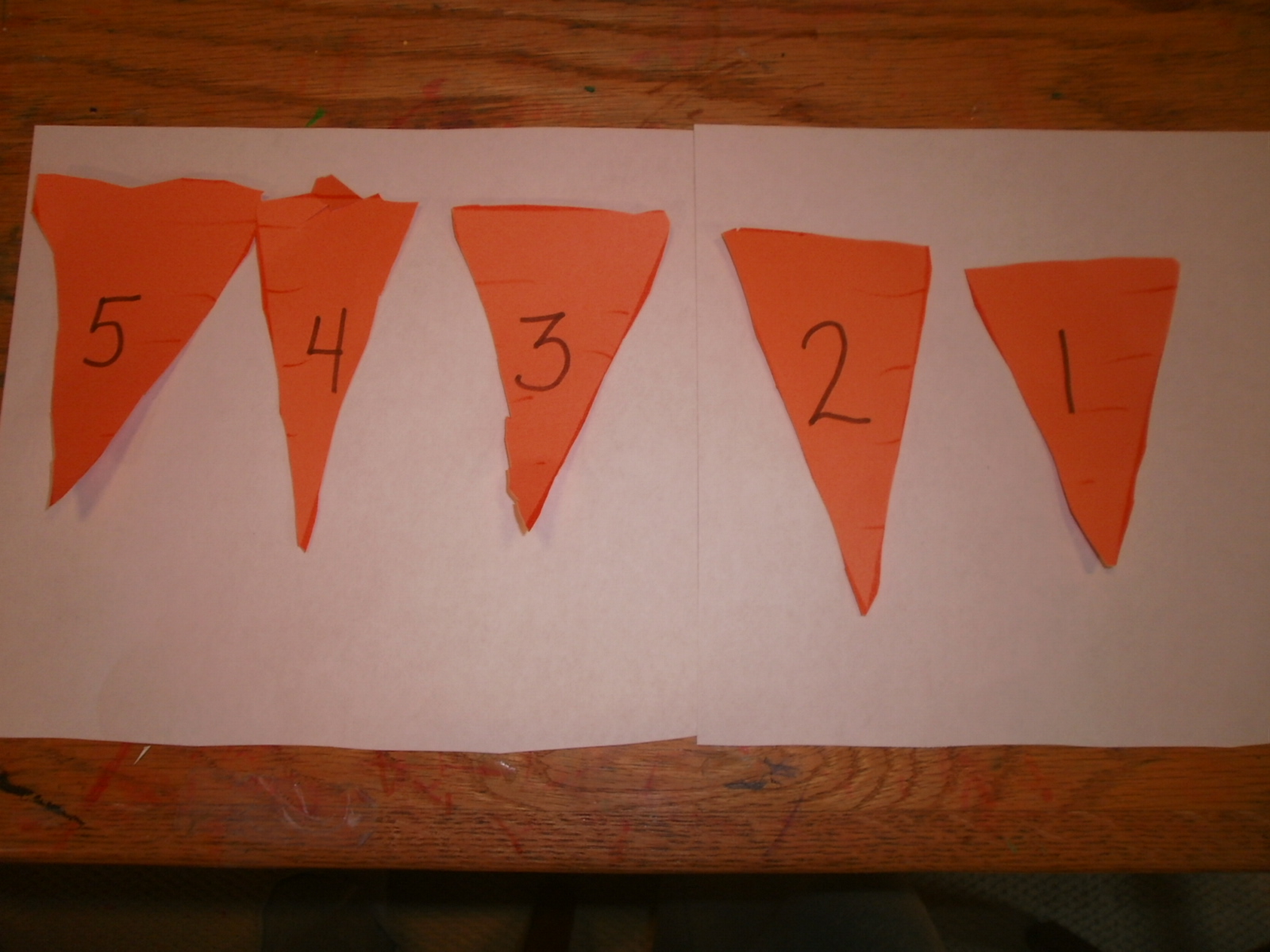 Little Sprouts by Lindsay: Preschool Carrot Patch Math Activity