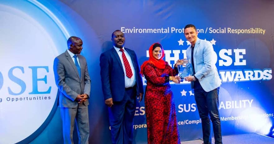 Kitomari Banking & Finance Blog: VODACOM WINS DAR ES SALAAM STOCK EXCHANGE AWARD