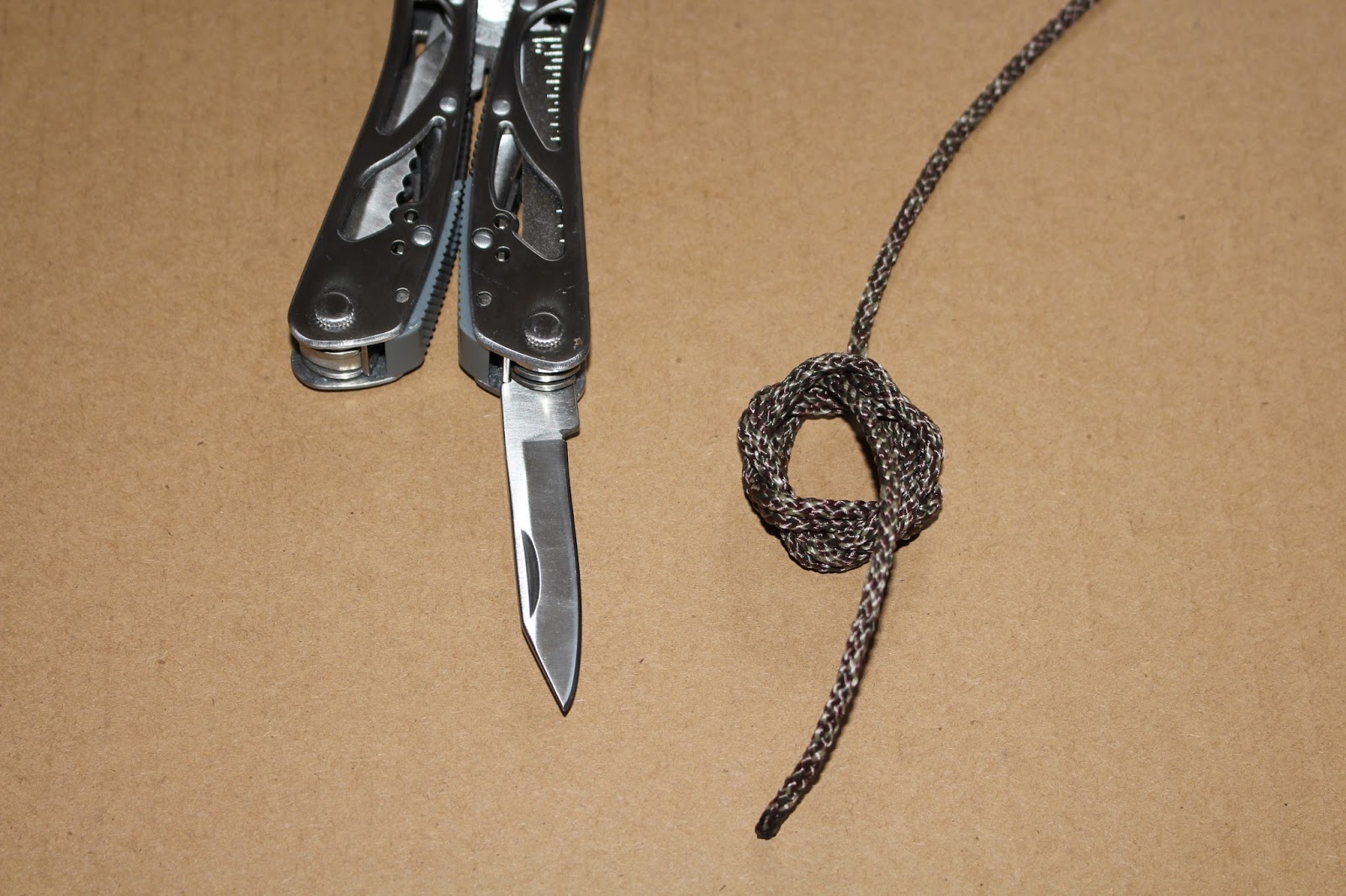 Connor's Scouting and Survival: How To Tie A Turks Head Knot (Woggle)