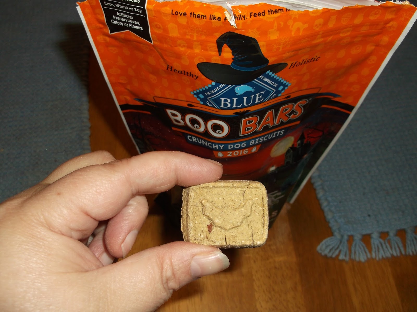 Missy's Product Reviews : Chewy.com Blue Buffalo Boo Bars & Get Naked ...