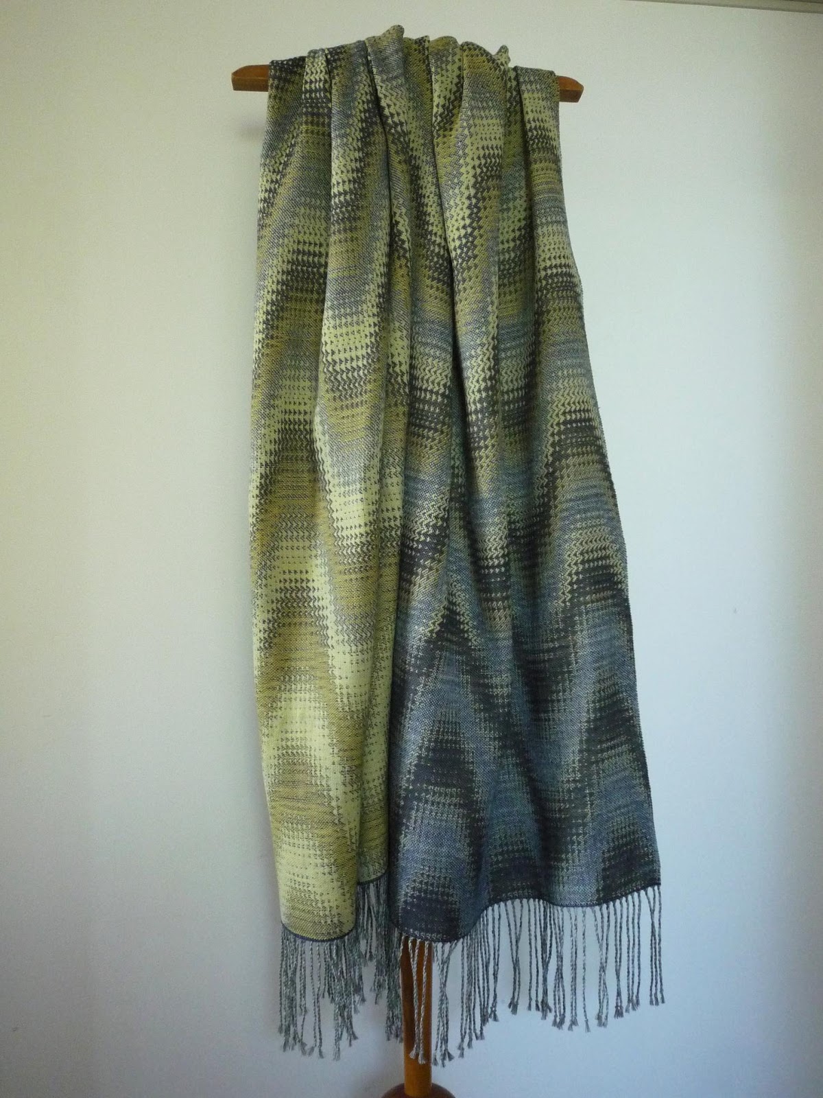 Dianne's Loom Talk: Kowhai Wrap
