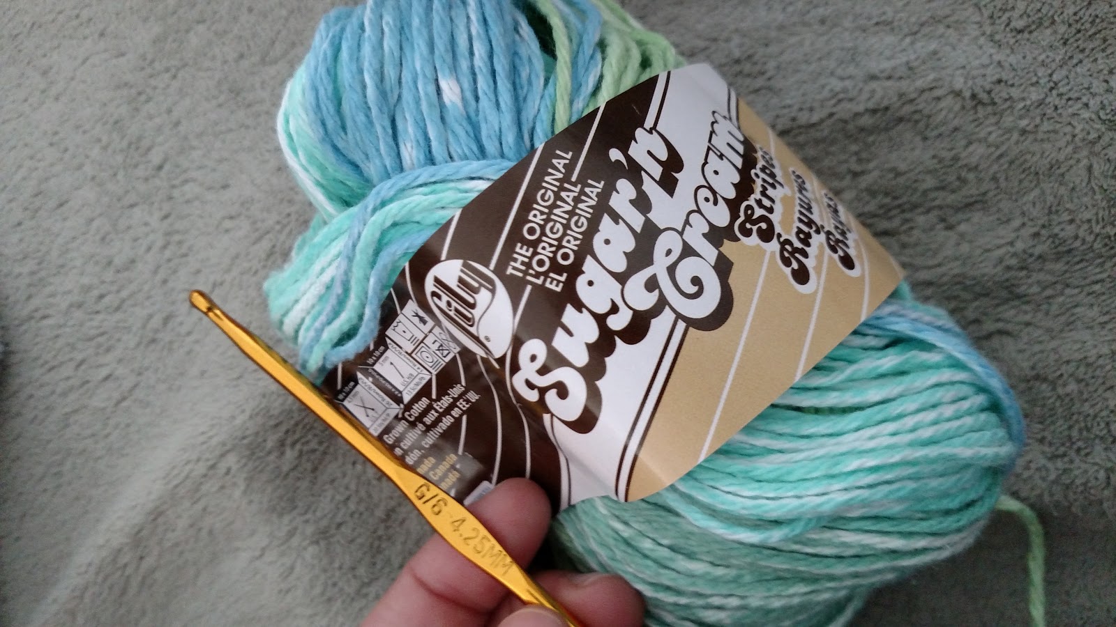 Erin's Crafty Endeavors: Crocheted teething biscuit