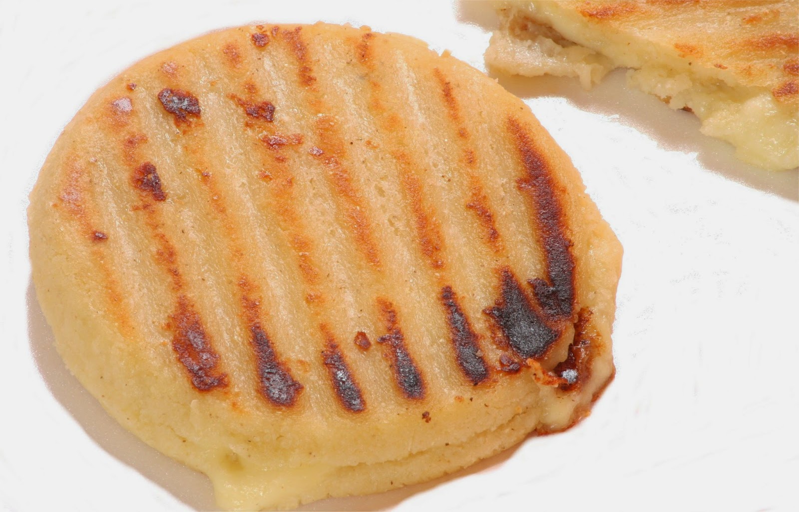 Deditos: Arepa asada con quesoDeditos