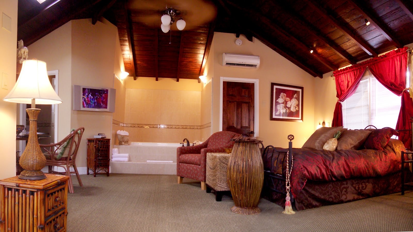 The Eagle Inn of Santa Barbara ~ California Road Trip