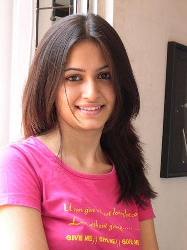 hd simple wallpapers: simple girls