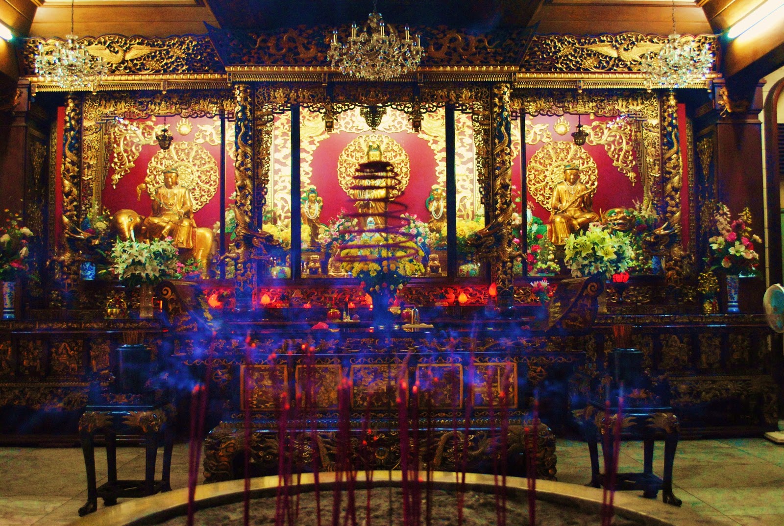 Seng Guan and Kuang Kong Temple - Traveling Stilletos