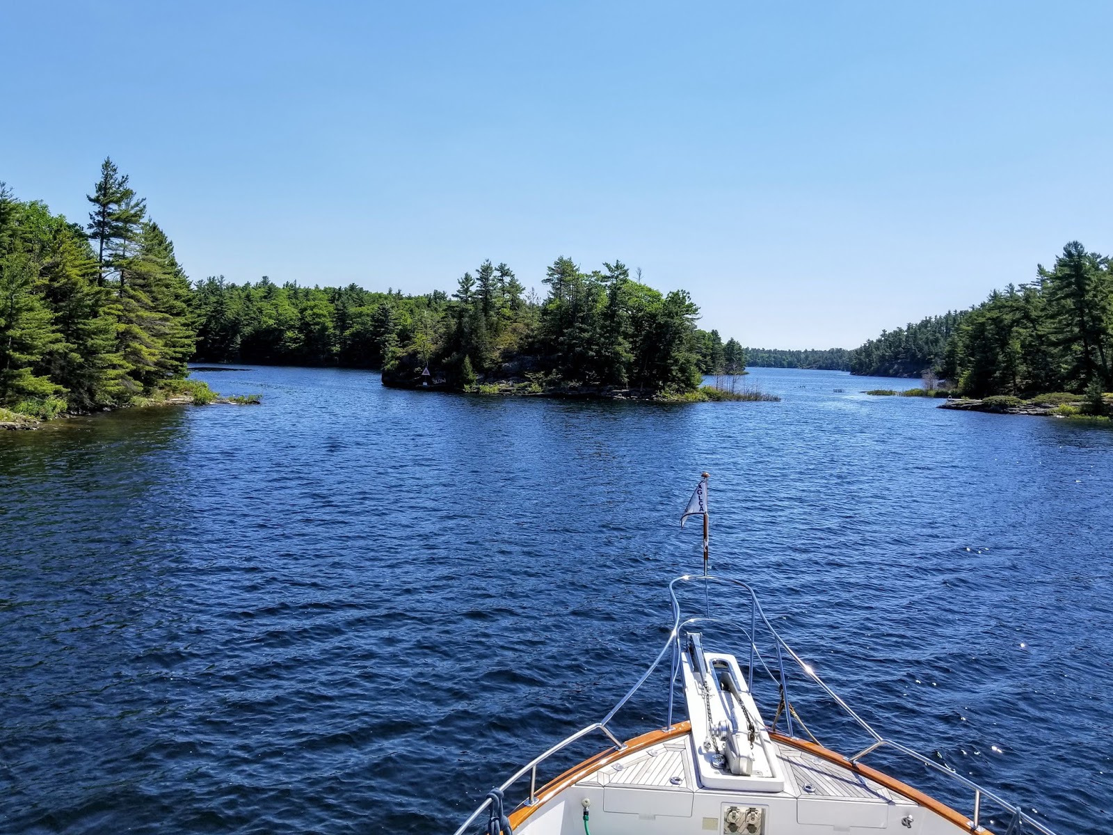 Sum Escape: Cruising the Canadian Shield. Chimney Bay, Beckwith Island ...