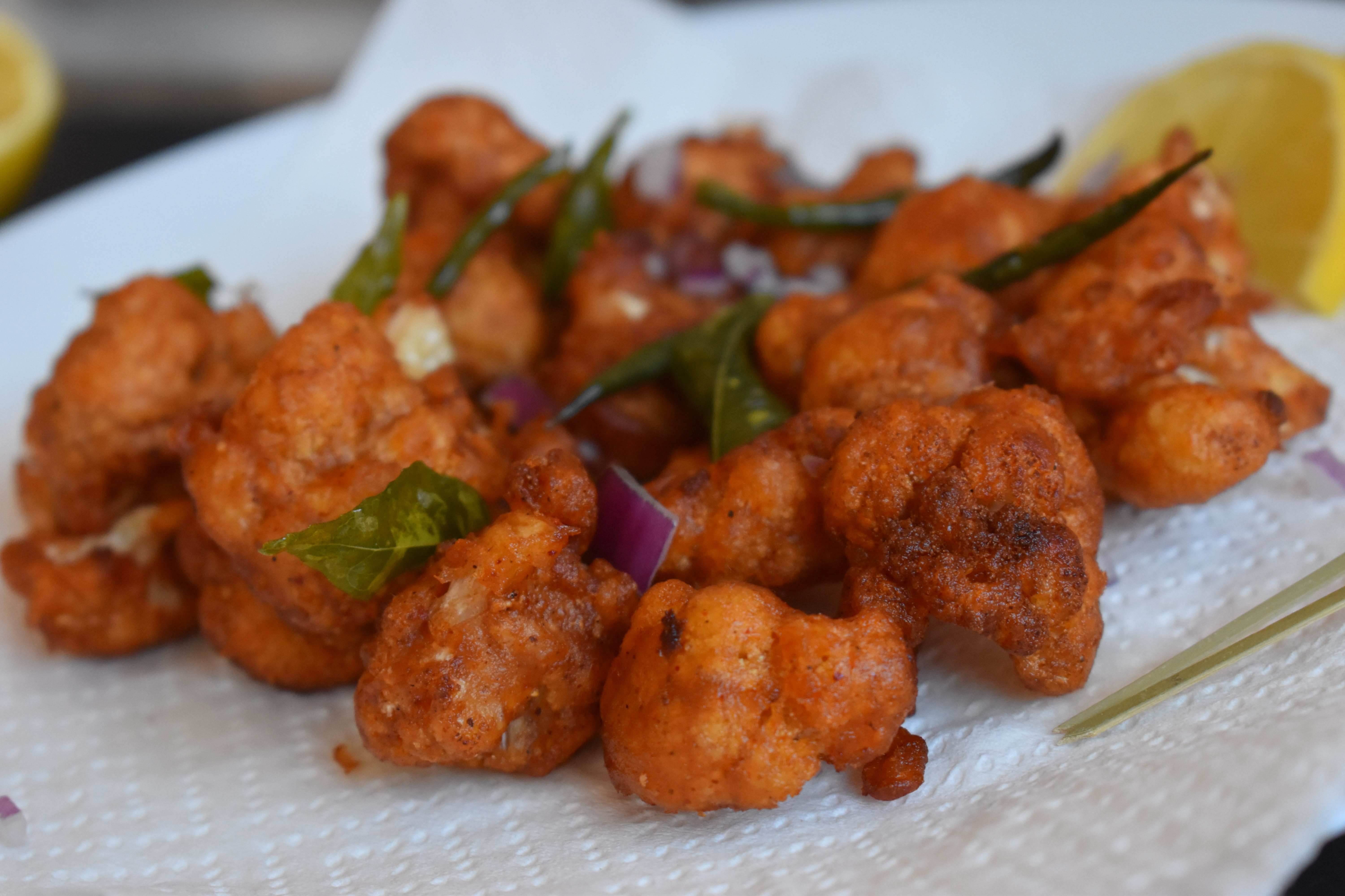 Bits from my backpack: CAULIFLOWER CHILLI FRY